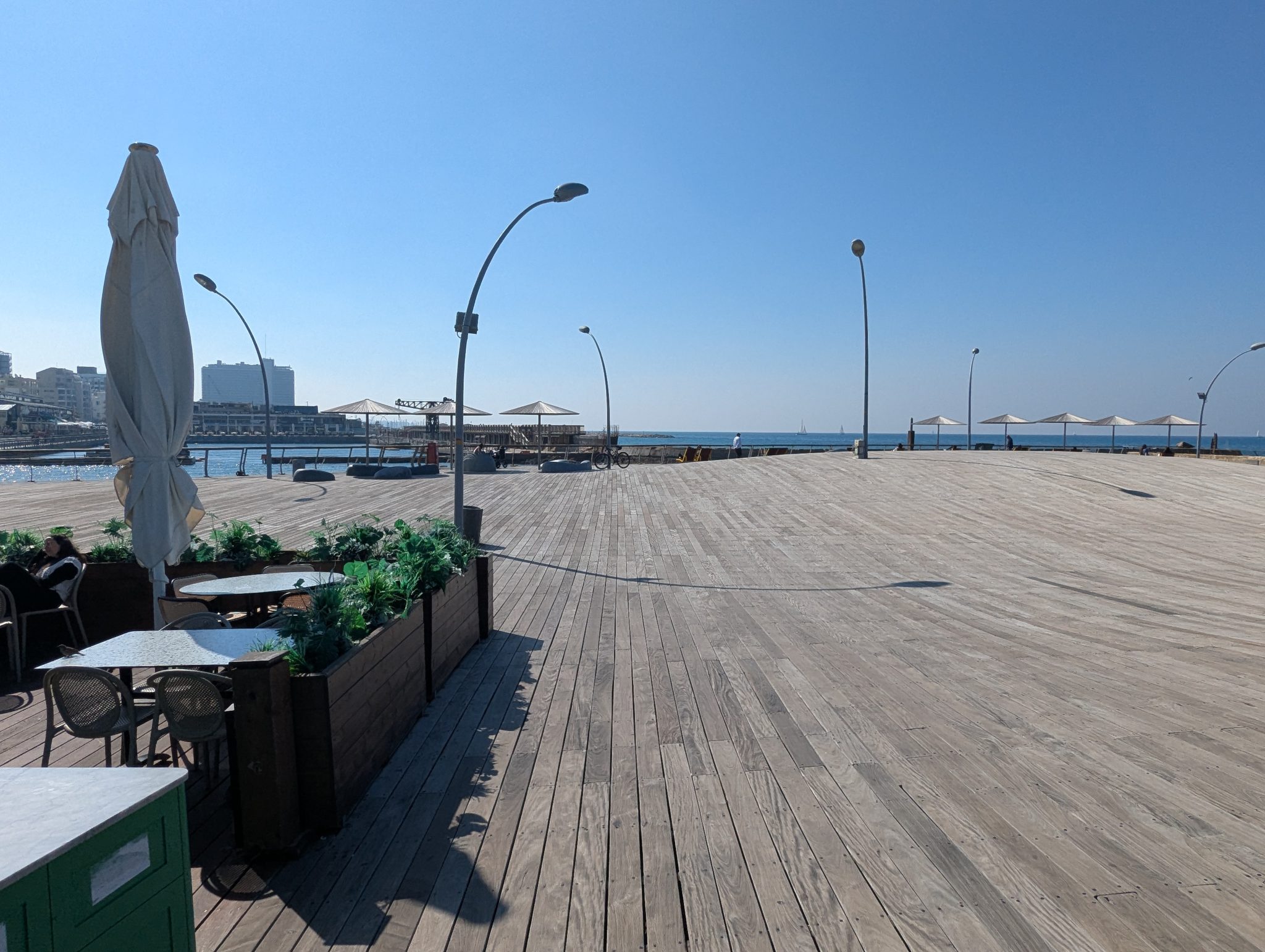 The Tayelet: Tel Aviv’s Stunning Beachside Boardwalk - TLV Beaches 2025
